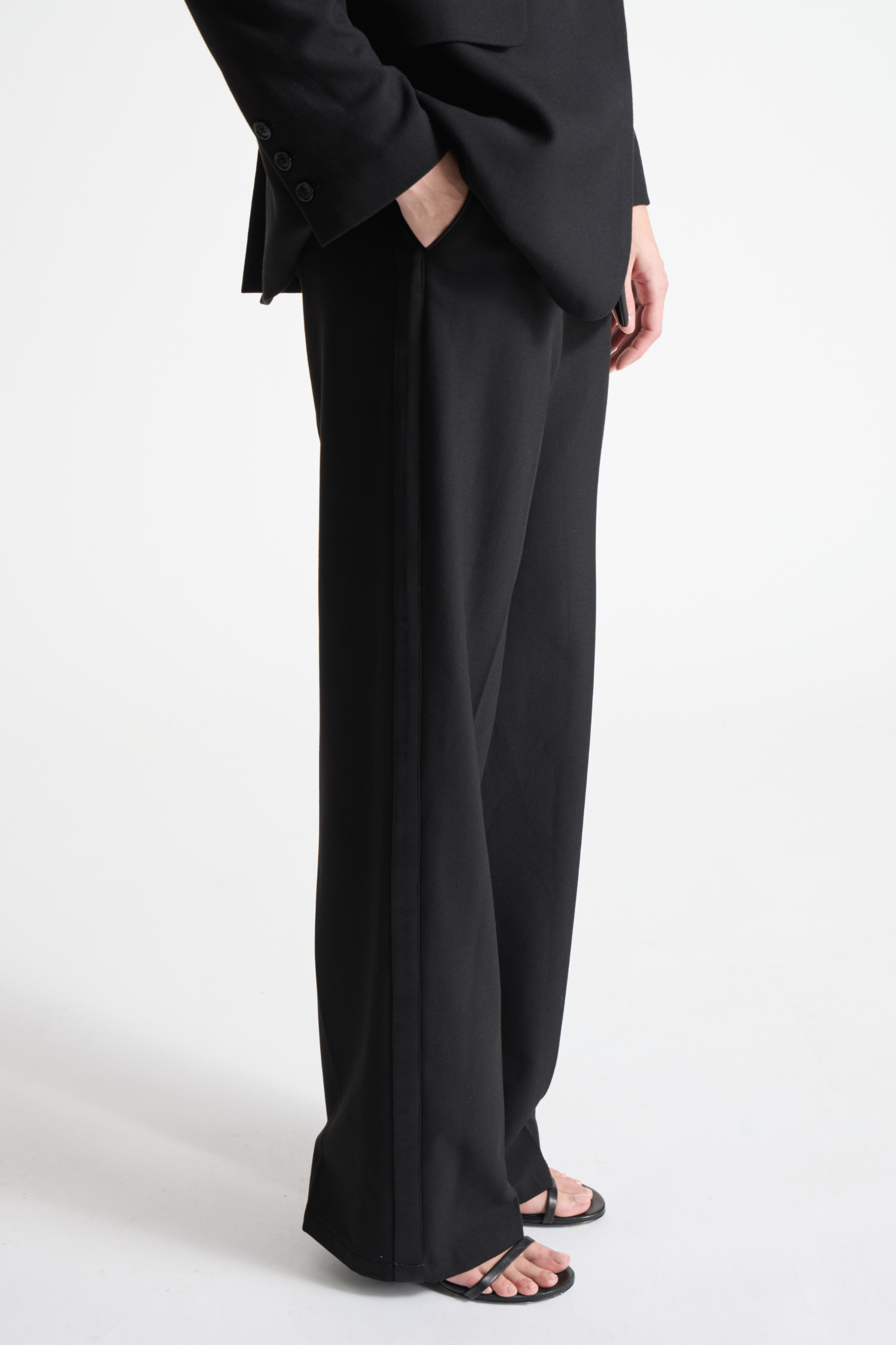 Cait Mid-Rise Straight Leg Tuxedo Pant – SAINT ART